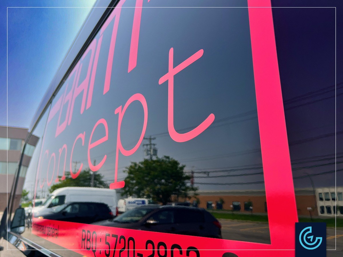 Van lettering for general contractor: BAM Concept - Click Affiche Inc.